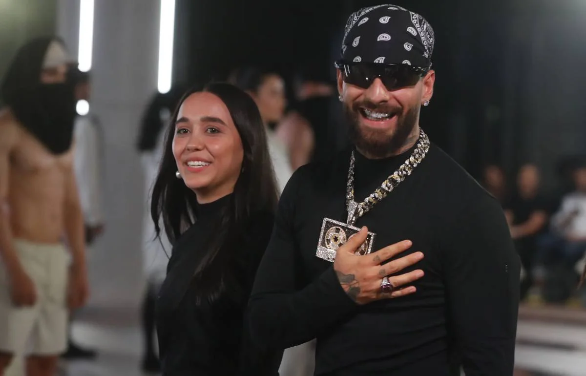 Maluma lanza su marca de ropa en Medellín con una colección futurista ...